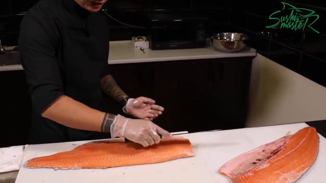 Как правильно разобрать лосось на стейки   Мастер класс по разделке рыбы
