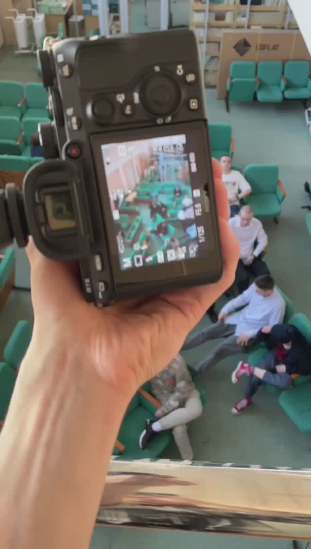 Съёмка, пропитанная атмосферой кино🍿