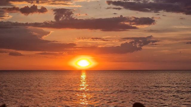 1.5 минуты заката, впитавшие 50 минут реального времени.mp4