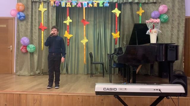Поздравляем девочек!.mp4