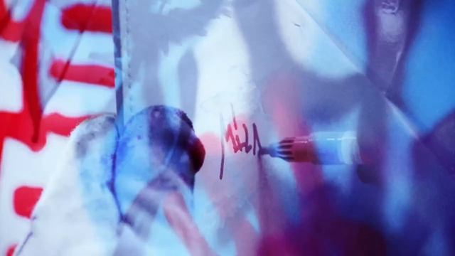 DolceGabbana Fall Winter 22 Men’s Show_ Fatto A Mano Graffiti.mp4