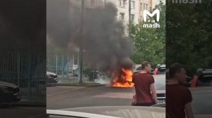 Автомобиль замначальника управления Генштаба ВС сгорел в Москве