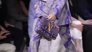 Versace женская коллекция, весна лето -2020, модный показ