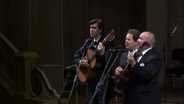 Трио РЕЛИКТ - Клен ты мой опавший (КЗ Чайковского)