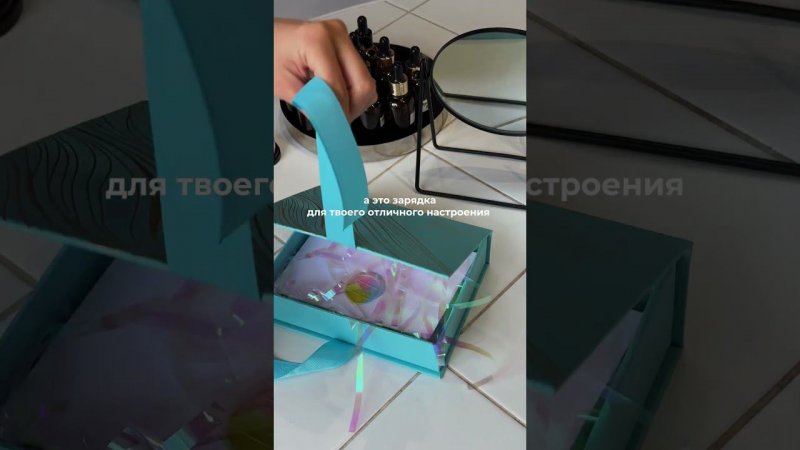 Заряжайся хорошим настроением на творческих мастер-классах  в MAKEUP KITCHEN