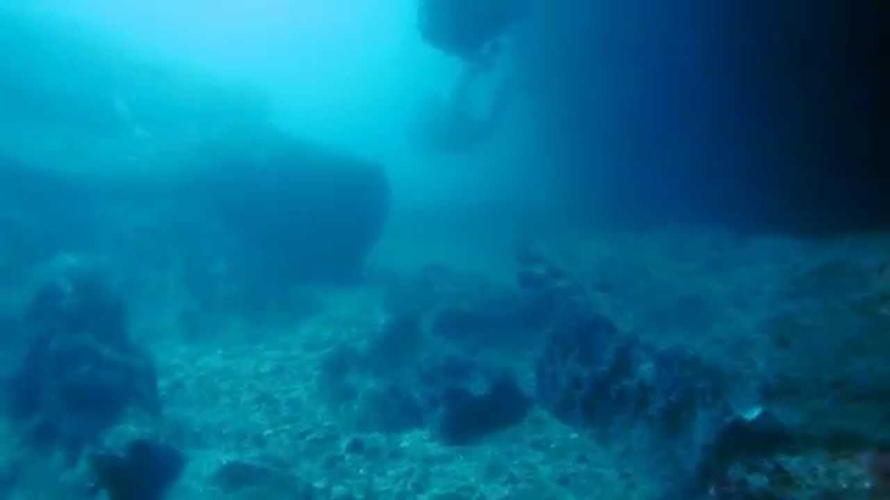 Отрицательная стена