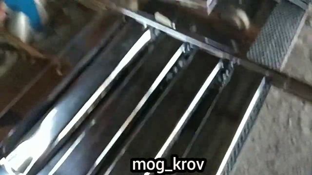 Жестяные работы. Жироуловитель . Частичный процесс изготовления.