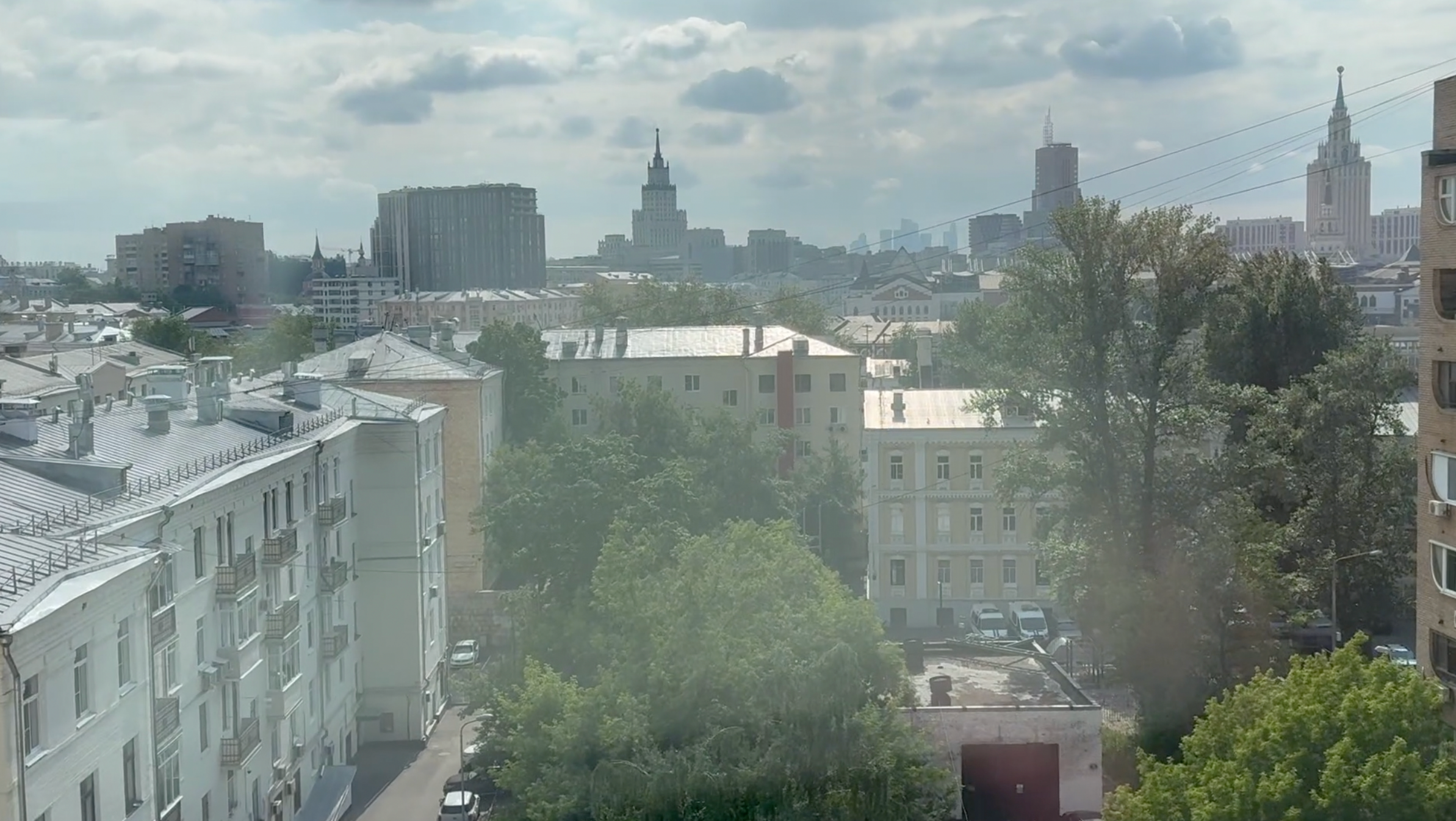 Зеселяемся в отель "Мандарин" 4* на Ольховской. Москва.
