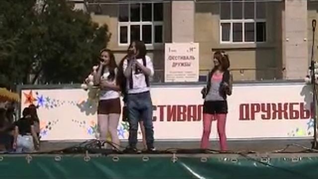 Крикунова Полина - Зажигай Европа (2012).mp4