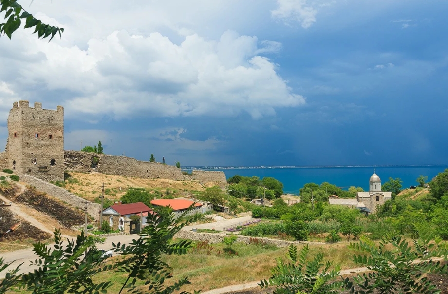 002.По Феодосии.mp4