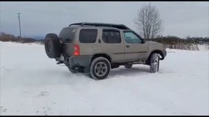 Nissan Xterra 1st first Gen Snow Rolling