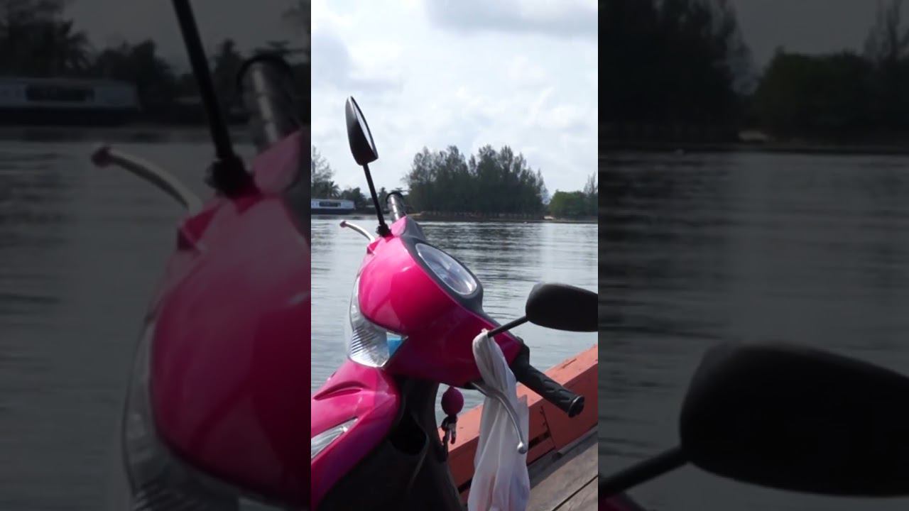 На лодке по морю