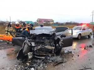 Два человека погибли в утреннем ДТП в Татарстане
