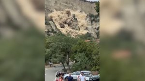 В Грузии оползень обрушился на древний монастырь