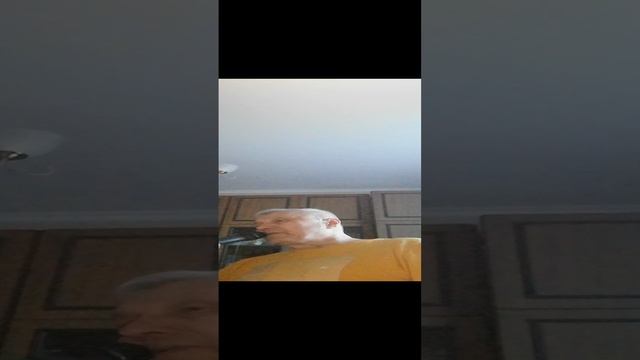 Песня. Август. Авторы Я. Френкель и И. Гофф