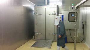 Установка XUCLA для мойки коптильных рам и шпилек