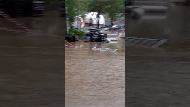 потоп в Манжерок резорт 2