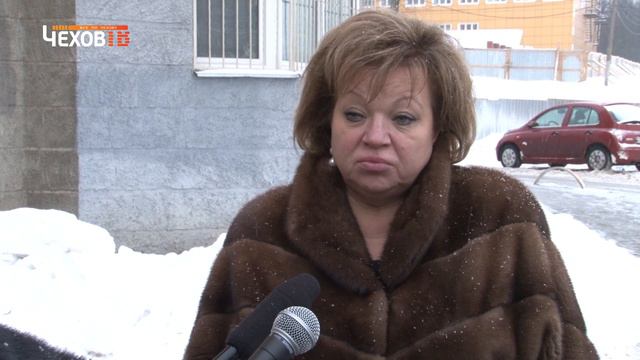 Глава Чехова Марина Кононова контролирует очистку улиц города от снега
