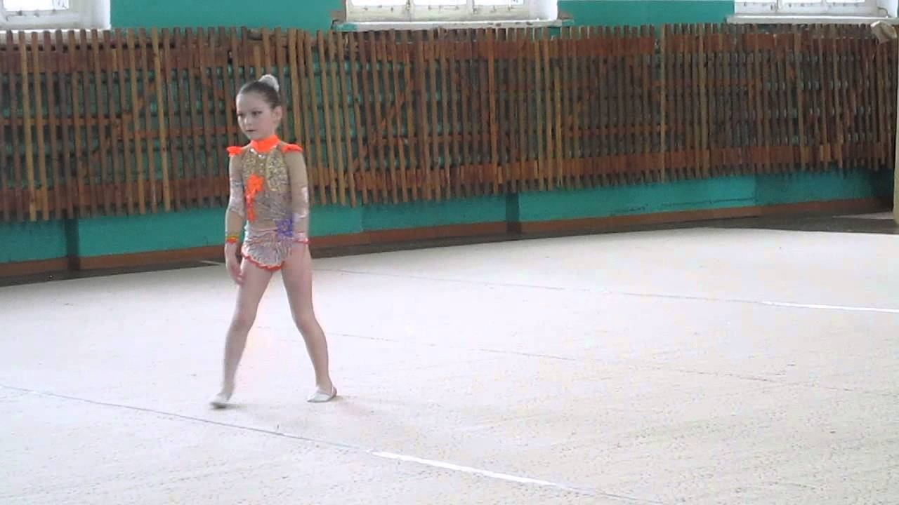 Выступление моей дочери по художественной гимнастике.