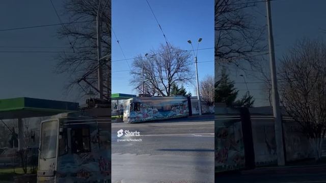 Трамвай рождественский в Бухаресте, Румыния, новый год, Рождество
