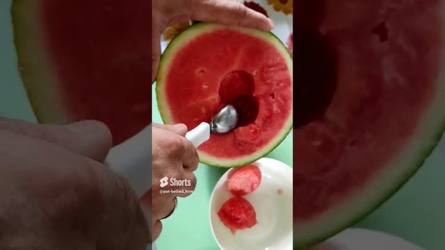 муж угощает! the husband treats!