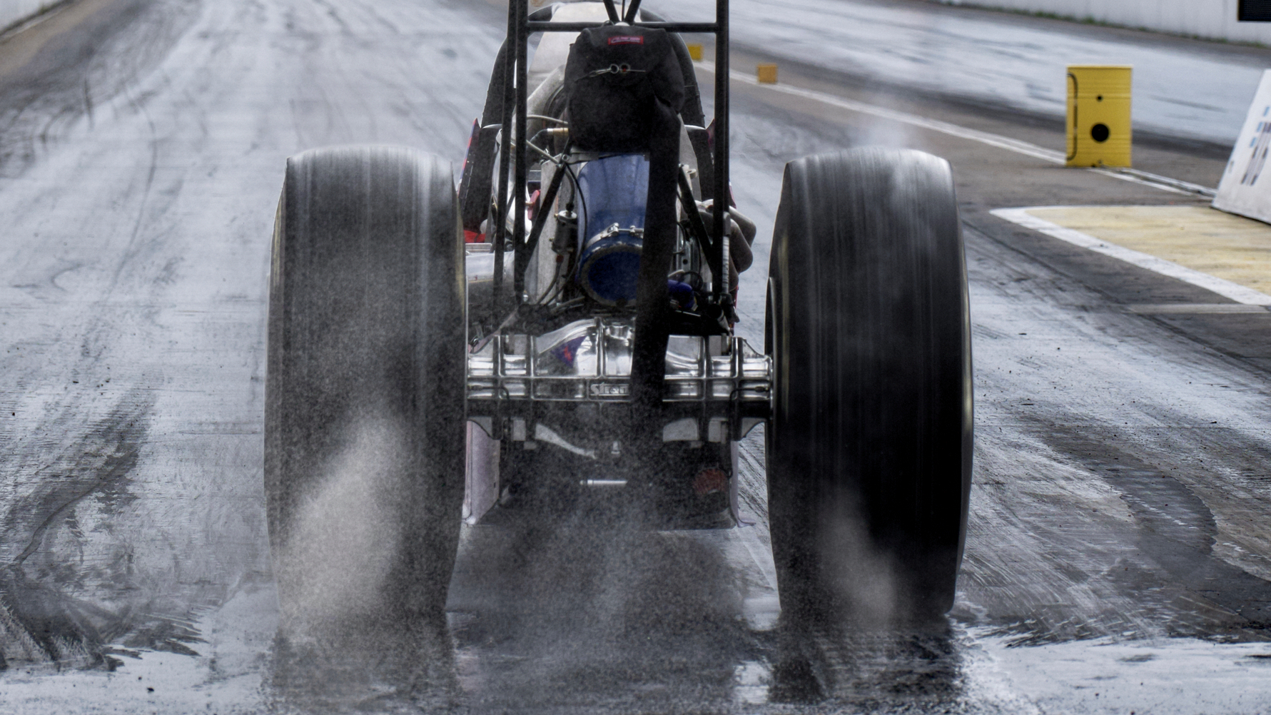 Бернаут дрегстера Метеор с двигателем 2JZ.
Чемпионат России по дрэг-рейсингу RDRC 2023.