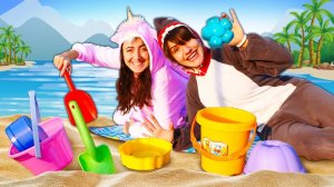 Learn colors with rainbow sand molds & toy shovels - Fun video for toddlers