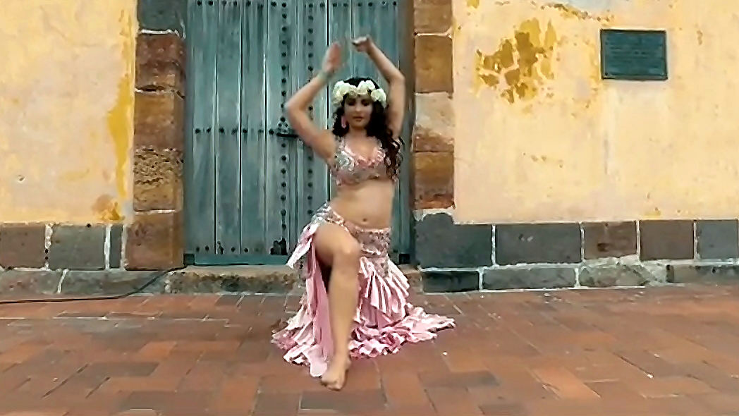 Belly dance Drum Solo by Farah - Panama [Exclusive Music Video] 2021