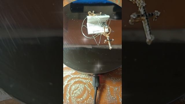 KARI. серьги из серебра с позолотой  с фианитами и нано-кристалами - 1199 руб (со скидками)