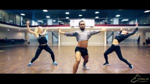 M'Y/ DeeWunn Ft Marcy Chin – Mek it Bunx Up