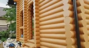 Дом из бревна с отделкой