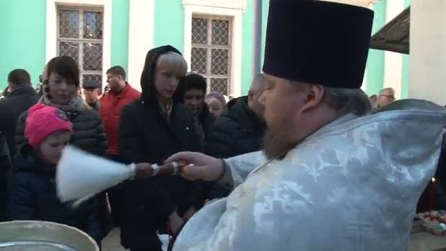 Пасха 2017 года Освящение куличей в Богоявленском Кафедральном Соборе в Елохове
