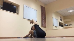 HaThaYoga 12.12.2016 тренировка в студии ведёт Оксана Санникова
