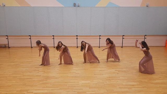 "Отпустите, сёстры"