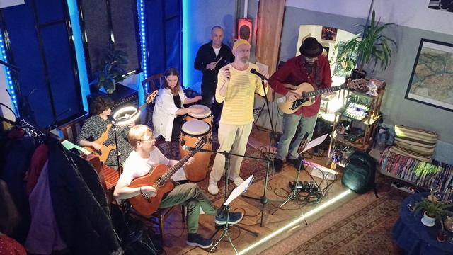 10. Боль / LOO4SHIY и OJO ROJO