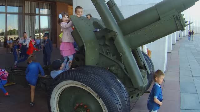 Пушка. Музей ВОВ