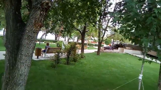 Парк на верхней террасе Центральной набережной.mp4