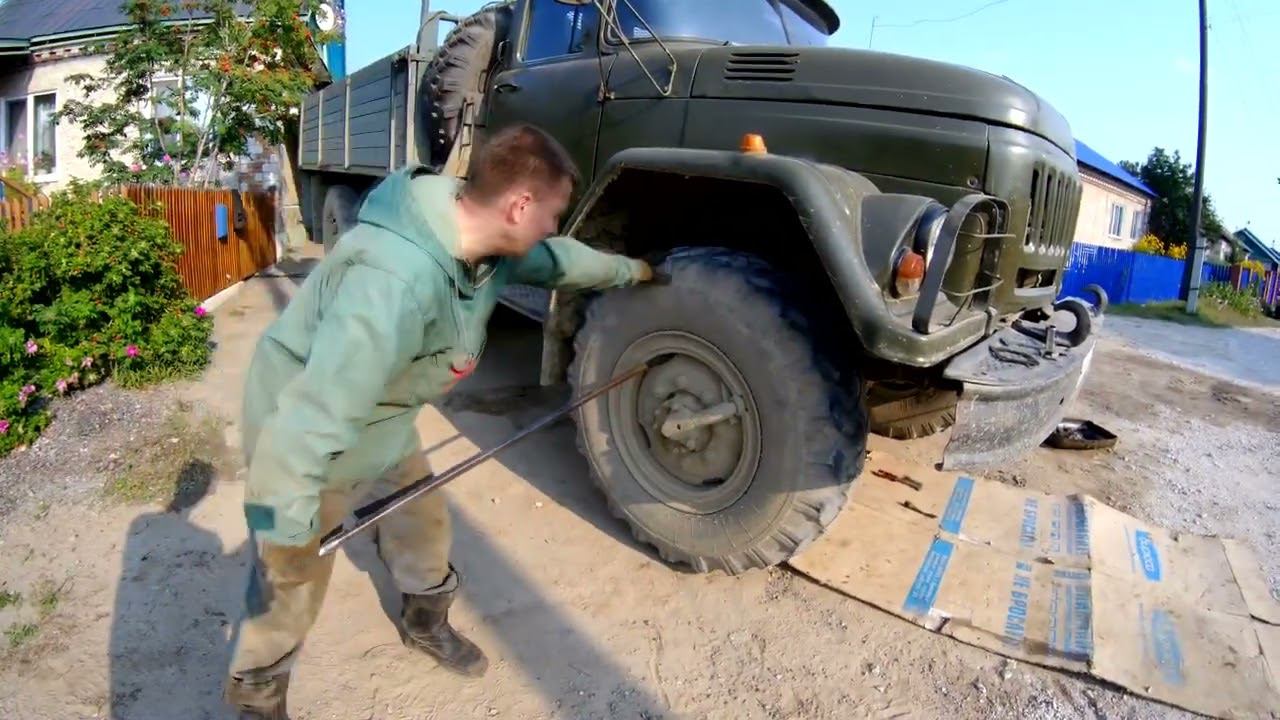 Ремонт шкворня зил 131. Как отрегулировать шкворни зил 131. Как убрать люфт в шкворнях зил 131.