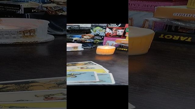 ??Кто за вами следит и зачем!?#тароонлайн#раскладткро#слежка#