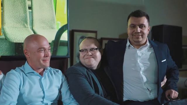 Как поздравить руководителя с Днем Рождения_