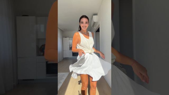 Топ, юбки и костюм можно заказать на сайте colomboli.ru - ссылка в шапке профиля #брендодежды