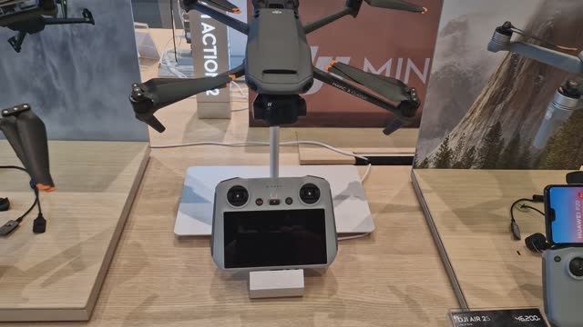 Цены DJI MINI 3 PRO, DJI AIR 2S,  MAVIC 3 CLASSIC,  MAVIC 3 на Пхукете(Тайланд). THB(баты)×1,8=₽