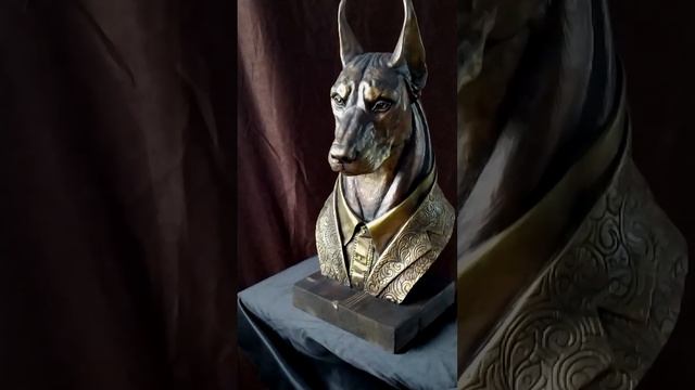 Скульптура "Доберман". Материал гипс, тонированный под бронзу.