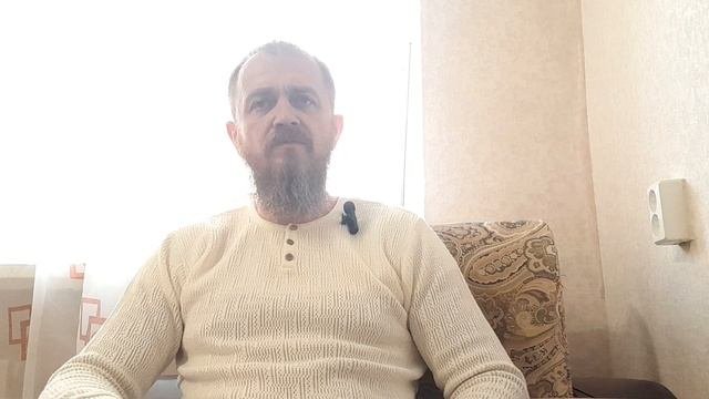 4.Народные приметы  связанные с разбитым зеркалом(Ритуал оберегающий от бед при разбитом зеркале).