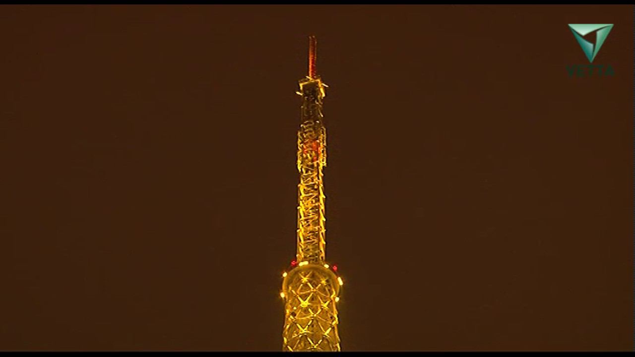 Глава Перми включил праздничную подсветку новой телебашни РТРС