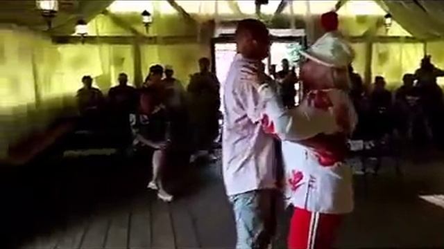 МОЯ ЛЮбОВЬ ЖИВА! - трио KOSMOS