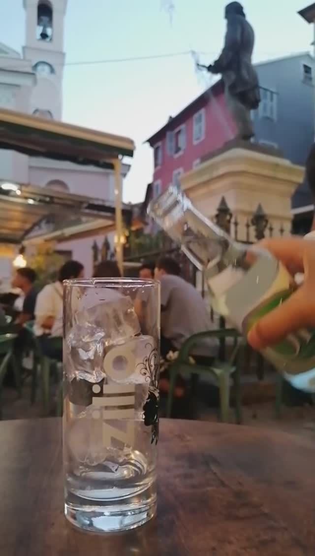 Дерзкий корсиканский лимонад