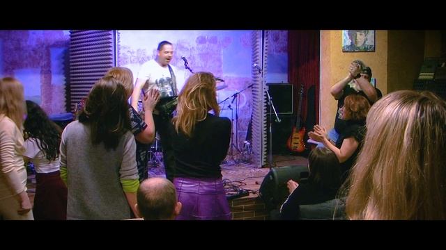 Квартирник 1 апреля 2023 г. • Часть третья. Александр Минин