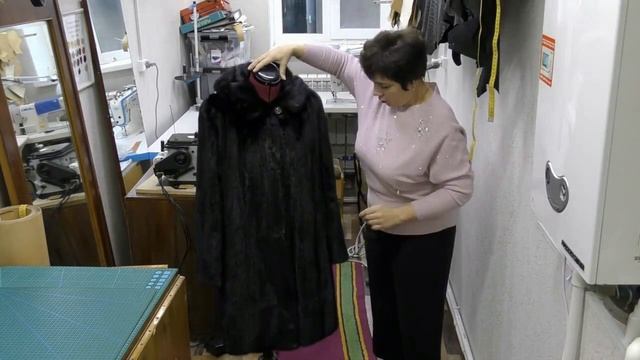 Увеличить  норковую шубу в размере .