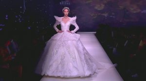Julia Kontogruni at Barcelona Bridal Fashion Show Week 2023 (18)